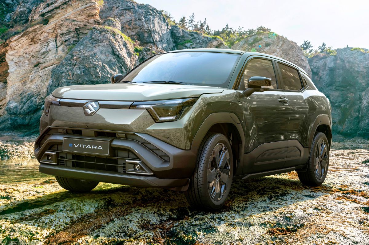 Maruti Suzuki eVX Electric SUV: Full Features, Range & 2026 Launch ...